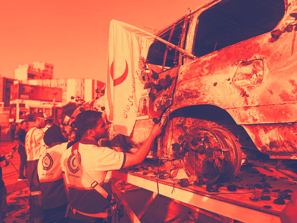 iran-red-crescent-tribute-.jpg | IFRC