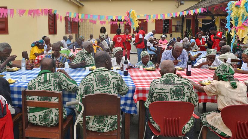 São Tomé and Príncipe: Older people receive care and compassion from ...