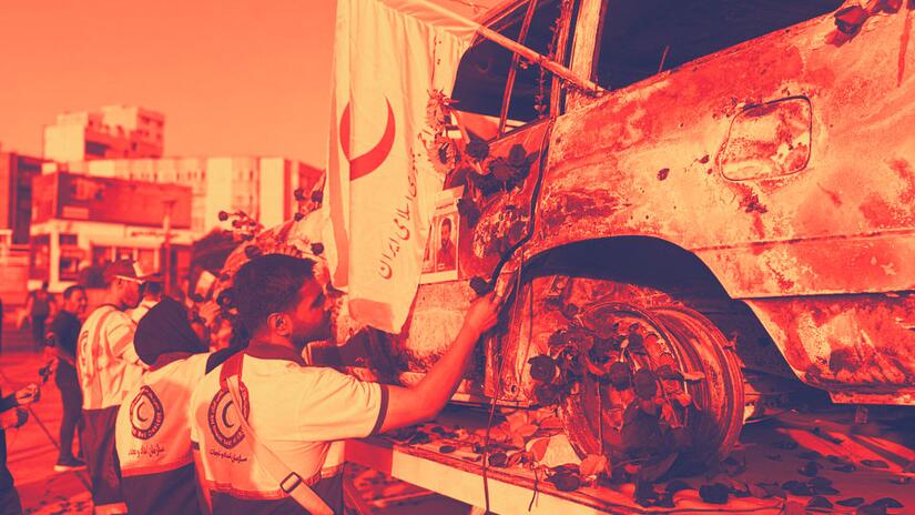 iran-red-crescent-tribute-.jpg | IFRC